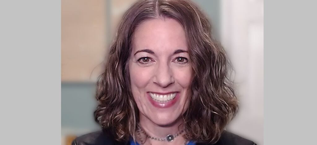 How Microsoft U.S. President Deb Cupp Levels the Playing Field for ...